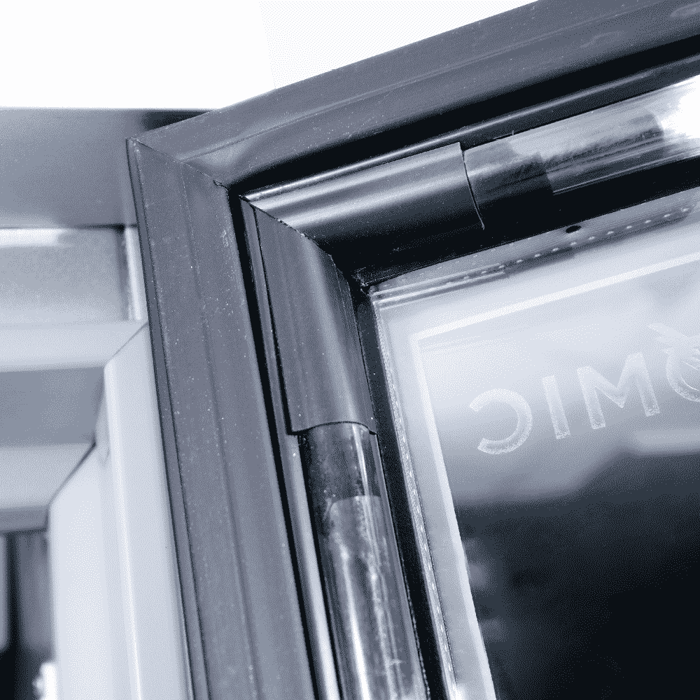 Upright Display Fridge - 1082L - 2 Door - Flat Glass - Lightbox - Silv ...